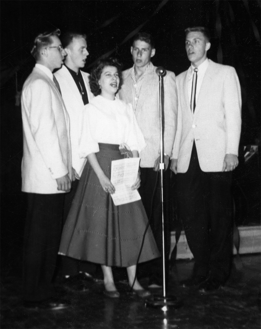 Back: Gary Schroeder, Ronnie Peters, Robert Horbach, Dale Jansen