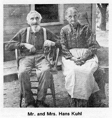 Mr. and Mrs. Hans and Anna (Kruse) Kuhl